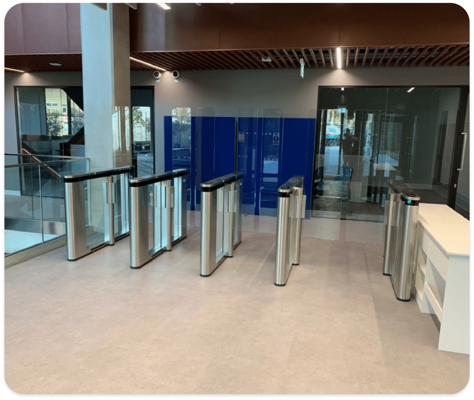 Swing Speed Gate Entrance Solutions | EA Group